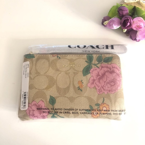 Coach | Bags | New Coach Prairie Rose Canvas Zip Wallet Wristlet | Poshmark